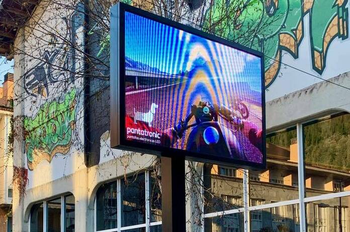 La variedad de pantallas exteriores LED que ofrece Pantatronic